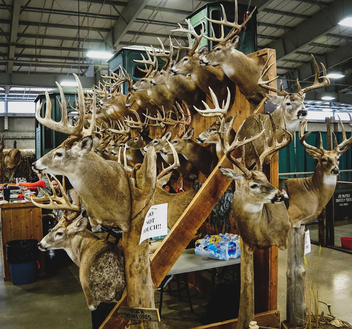 Backwoods Hunting & Fishing Expo